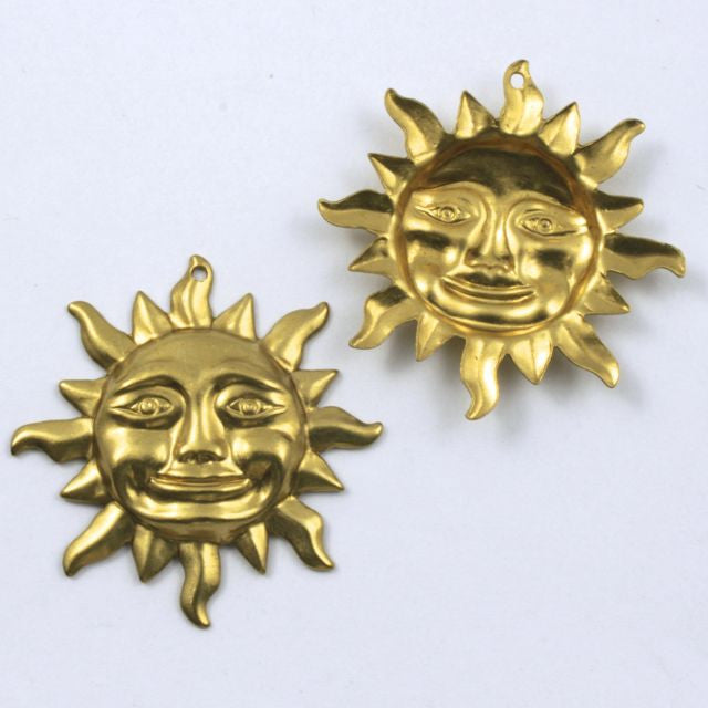 32mm Raw Brass Smiling Sun #179 – General Bead
